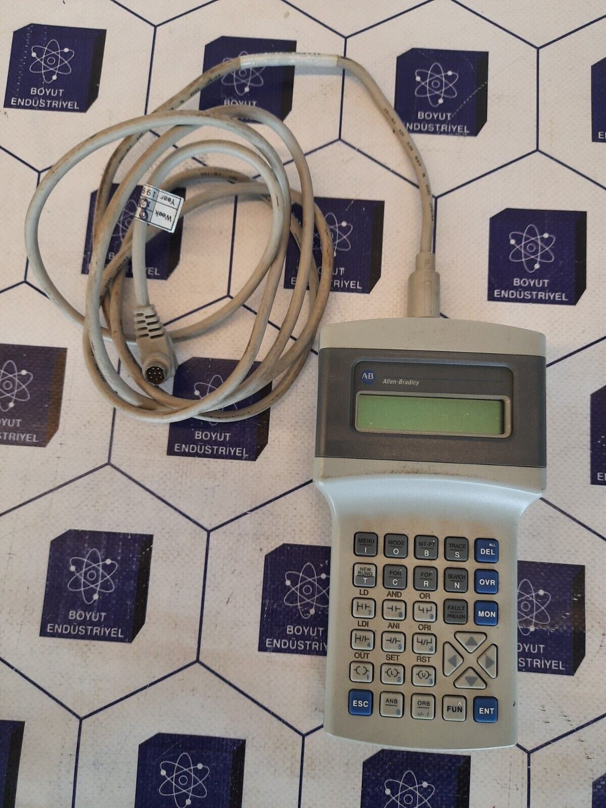 ALLEN BRADLEY 1761-HHP-B30 -MicroLogic Hand-Held Programmer – Boyut-Endustriyel