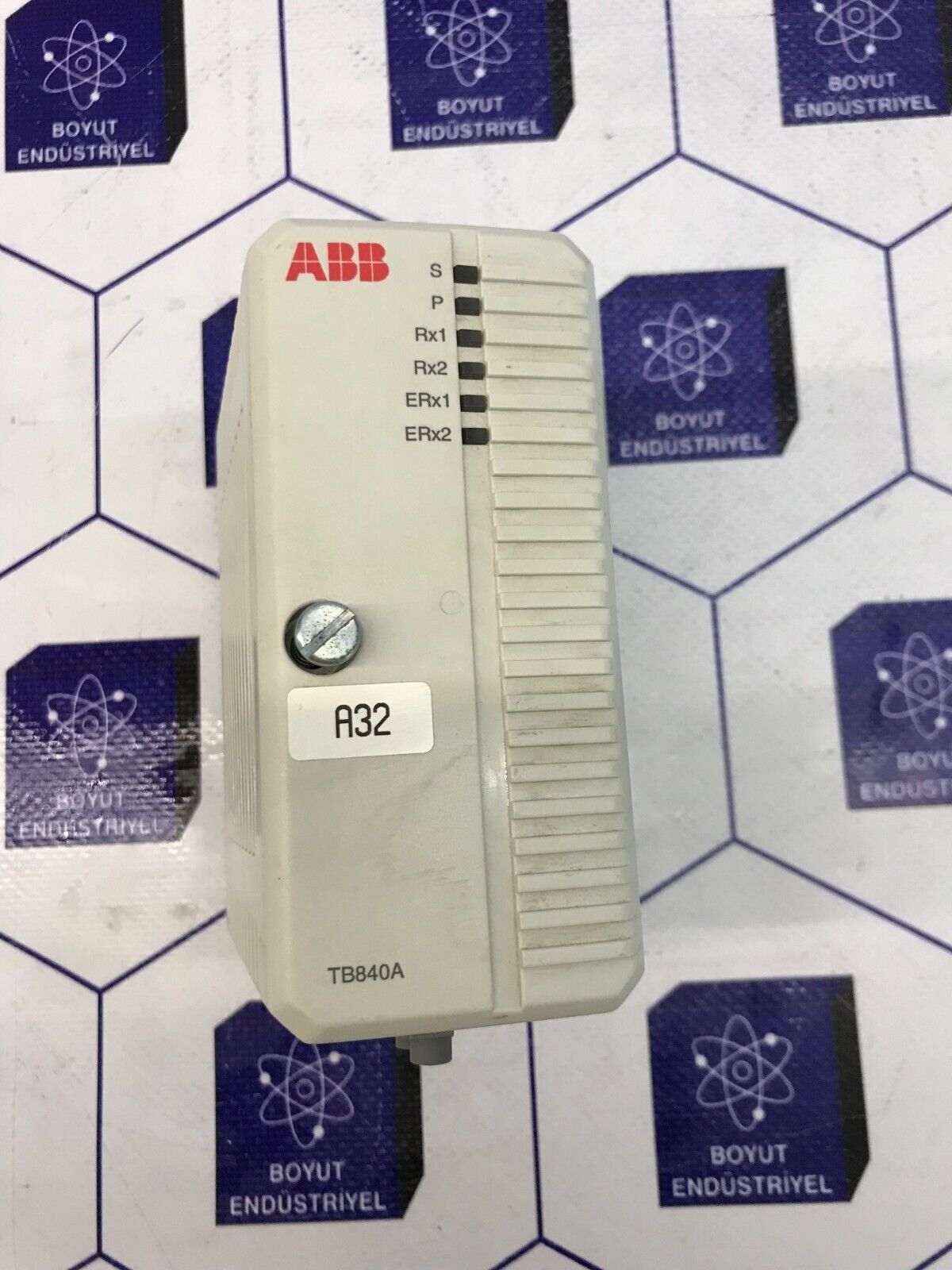 ABB - 3BSE037760R1 - TB840A Modulebus Cluster Modem – Boyut-Endustriyel